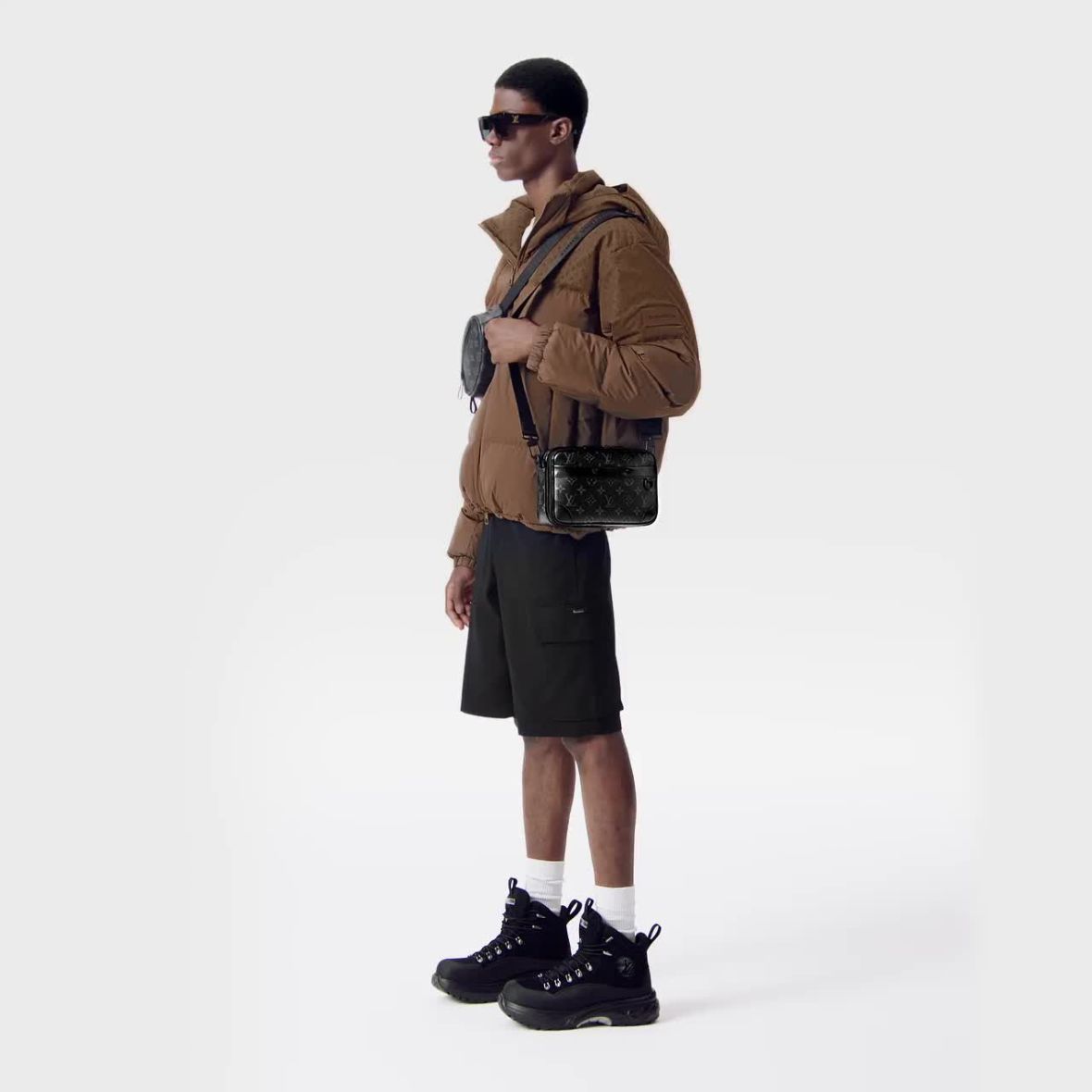 Alpha Messenger Monogram Eclipse Canvas - Men - Bags | LOUIS VUITTON