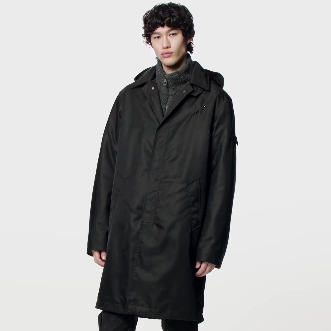 Nylon Hooded Raincoat - Men - Ready-to-Wear | LOUIS VUITTON